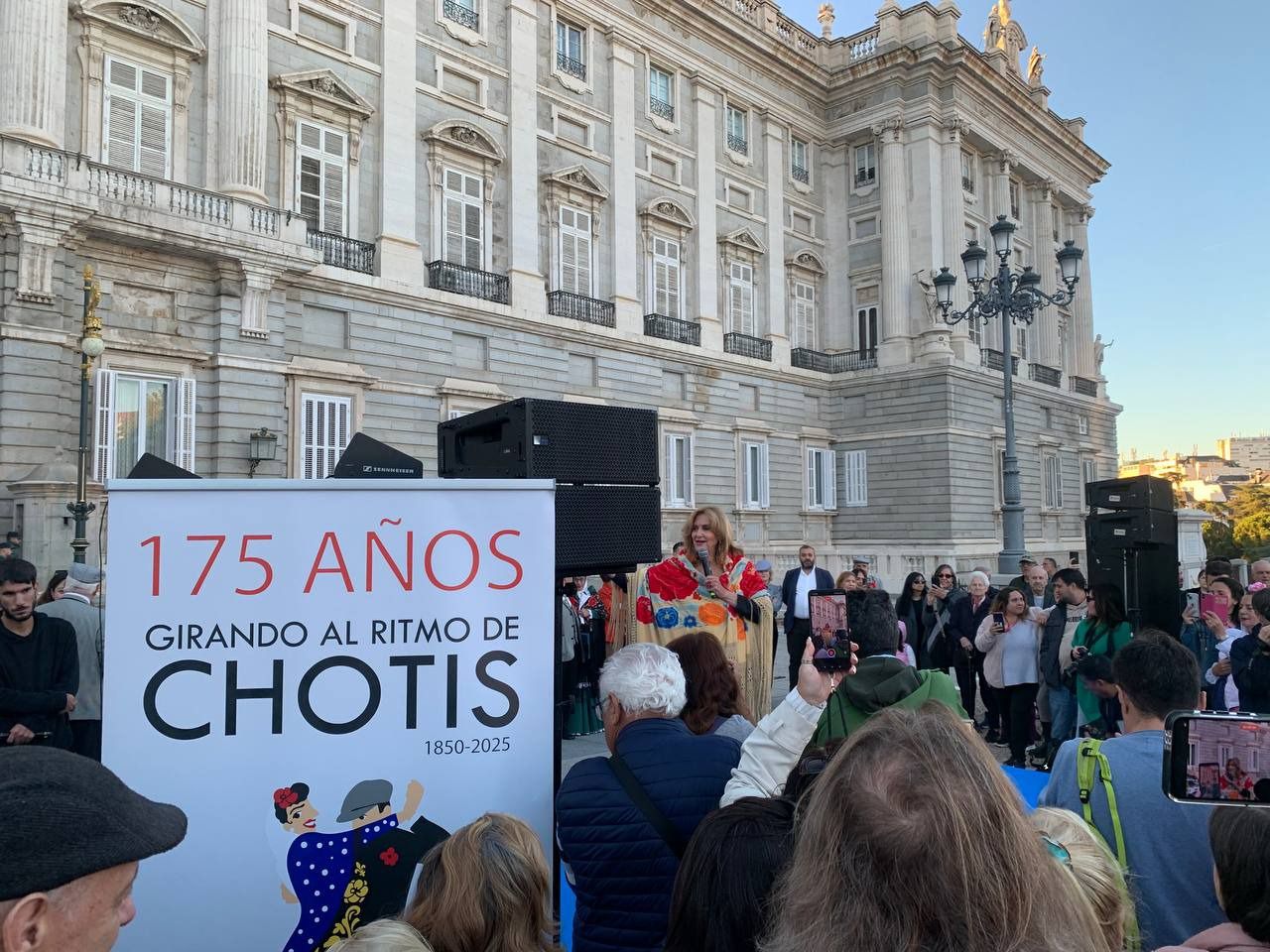 El chotis celebra 175 años como baile castizo símbolo de Madrid ...