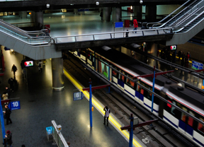 Retrasos en la línea 10 de Metro entre Lago y Gregorio Marañón ...